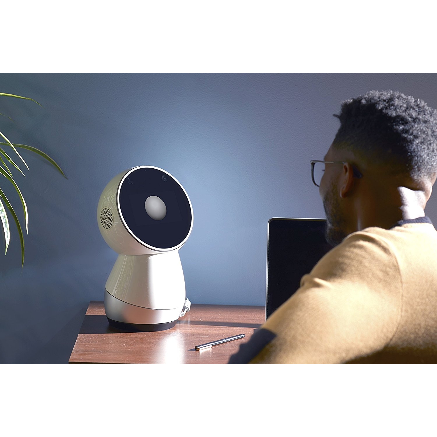 Jibo Akıllı Sosyal Robot 8296
